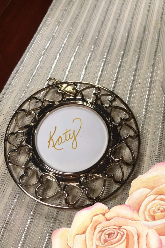 11 Simple Valentine's Place Setting Ideas