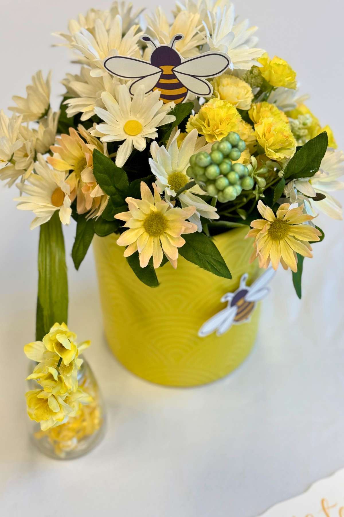 Cute Bride to Bee Bridal Shower on Low Budget