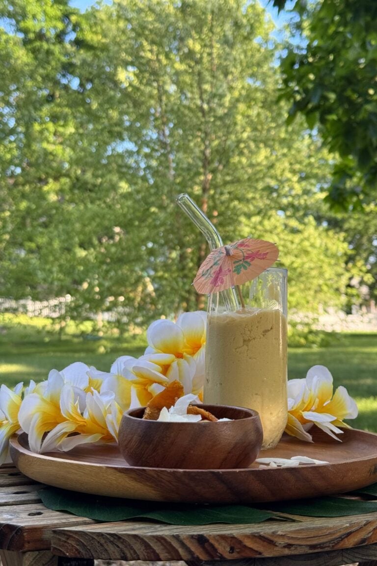 Luau for One: Mango Coconut Cloud Smoothie